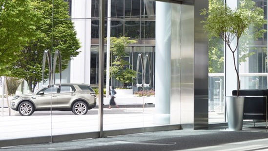 Land Rover® Sales & Ownership - Land Rover® Australia