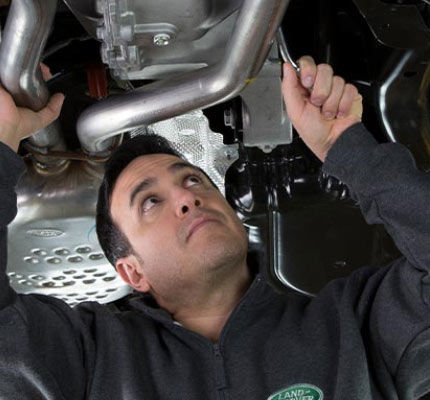 Map Updates | Guide | How to update your Land Rover maps | Land Rover