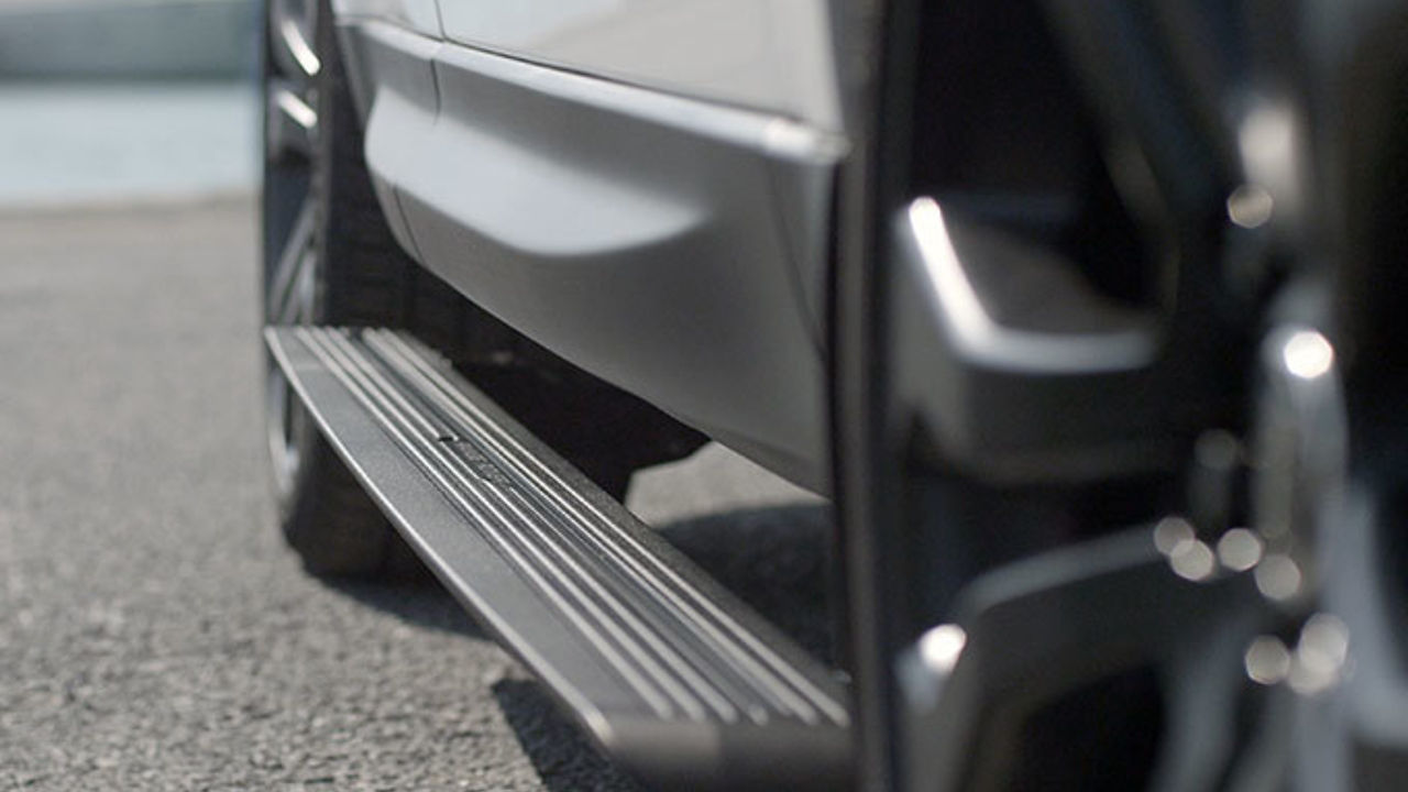 Land Rover® Sales & Ownership - Land Rover® Australia