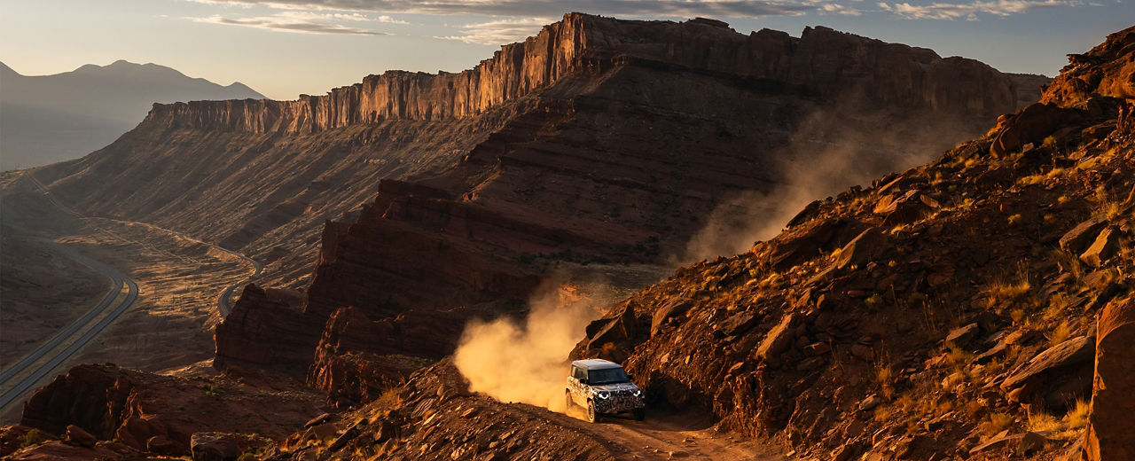 Neue Defender OCTA | Der ultimative V8-SUV mit Allradantrieb | Defender