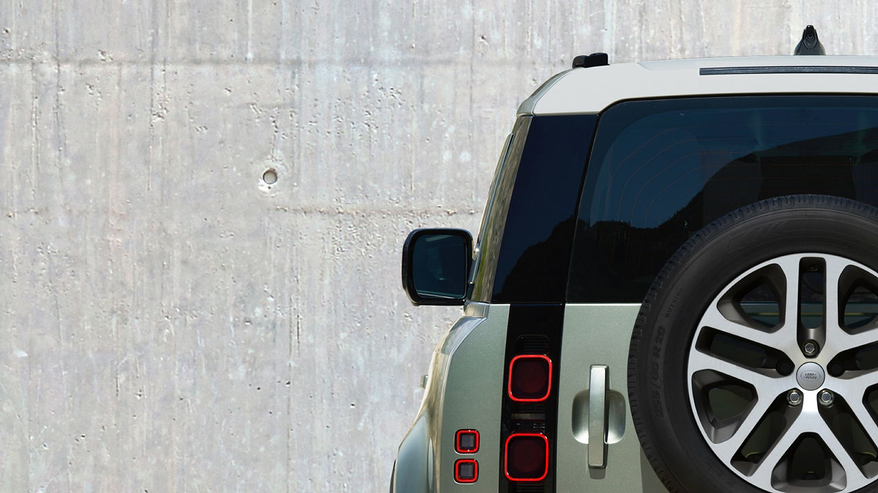 Defender | Unstoppable 4x4 Vehicles | Embrace the Impossible